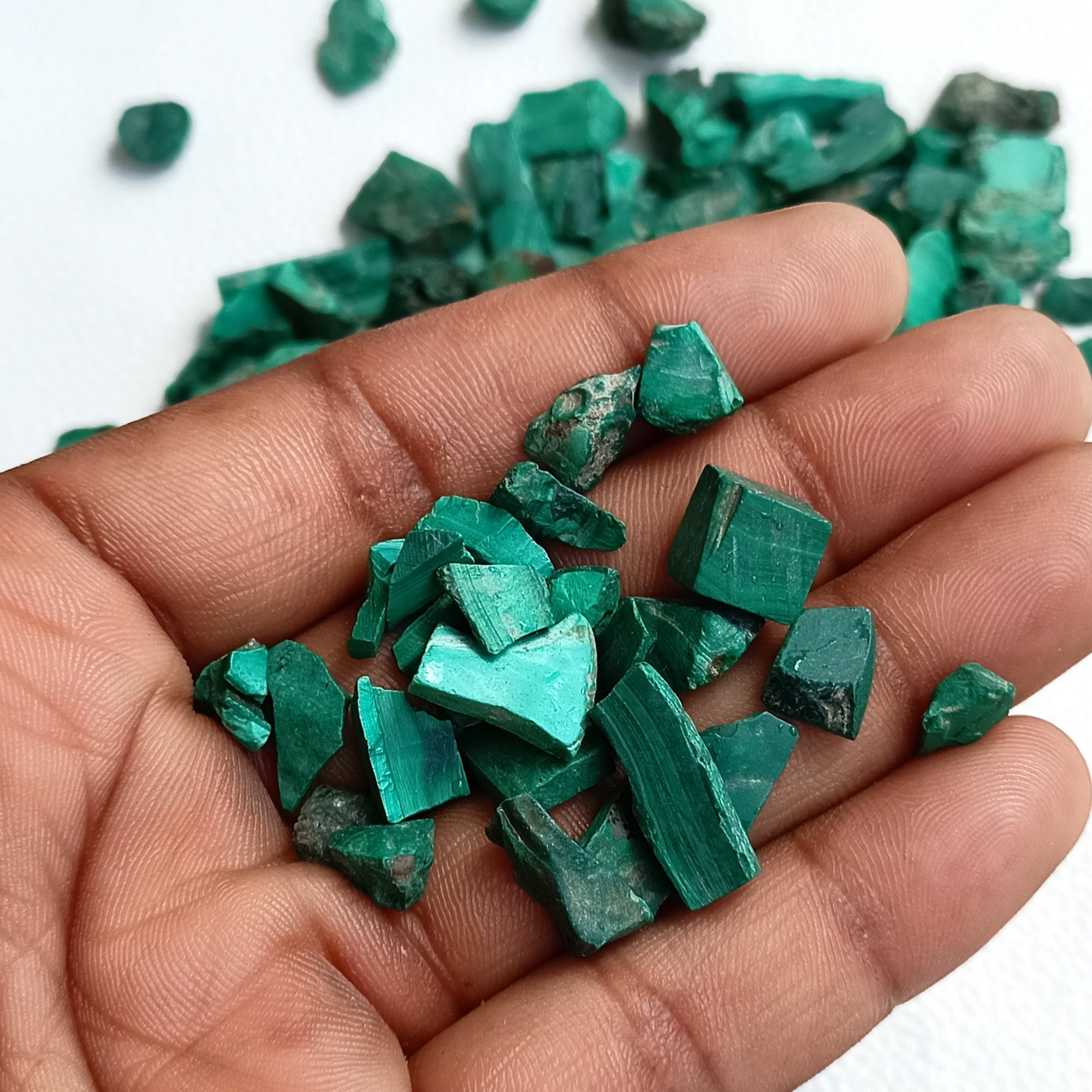 Malachite Crystal Chips, Natural Malachite Gemstone Chip, Bulk Assorted ...
