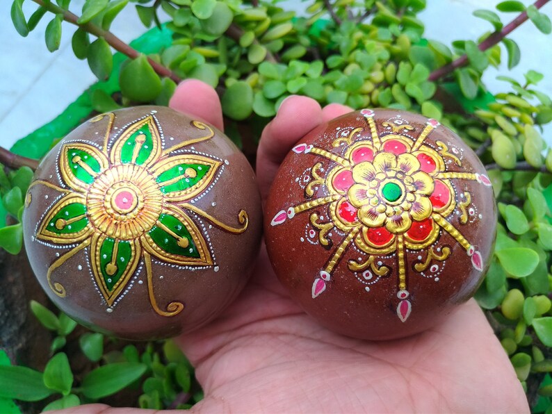 Paper weight Painted Stones Rock Art Painted Rocks Paper | Etsy