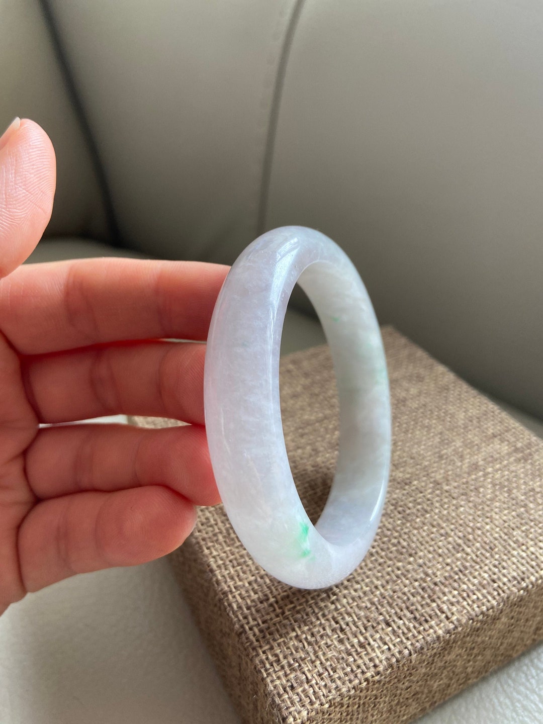 Jade Bangle 56.7mm (2.23"), Round Shape, Light Green, Natural Jadeite ...