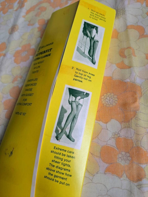 Vintage 1970s tights. 70s Deadstock vintage tan colou… - Gem