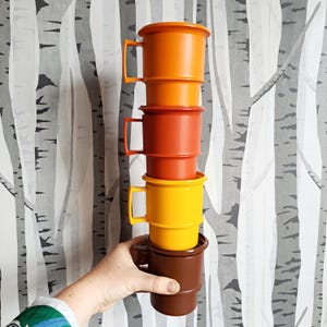 Vintage 1970s Tupperware 1312 Mugs With Lids. Set of Four 70s Orange ...