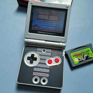 Vintage 2002 Gameboy Advance SP Handheld Console With Case, Charger and ...