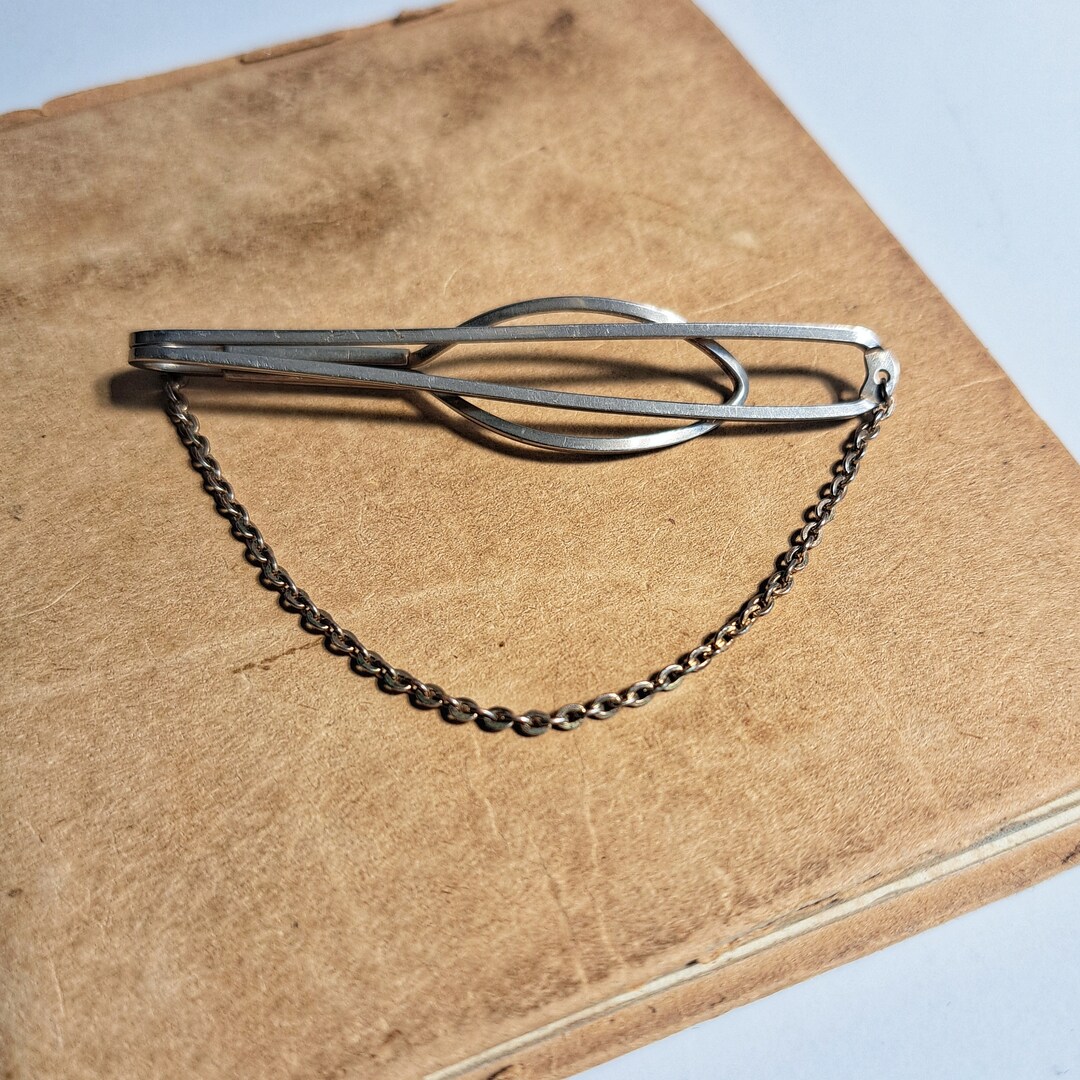 1960s Stratton Tie Bar, Silver Plated With a Decorative Delicate Chain ...