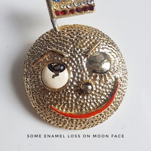 Vintage July 20th 1969 Moon Landing Commemorative Brooch. Americana 60s ...