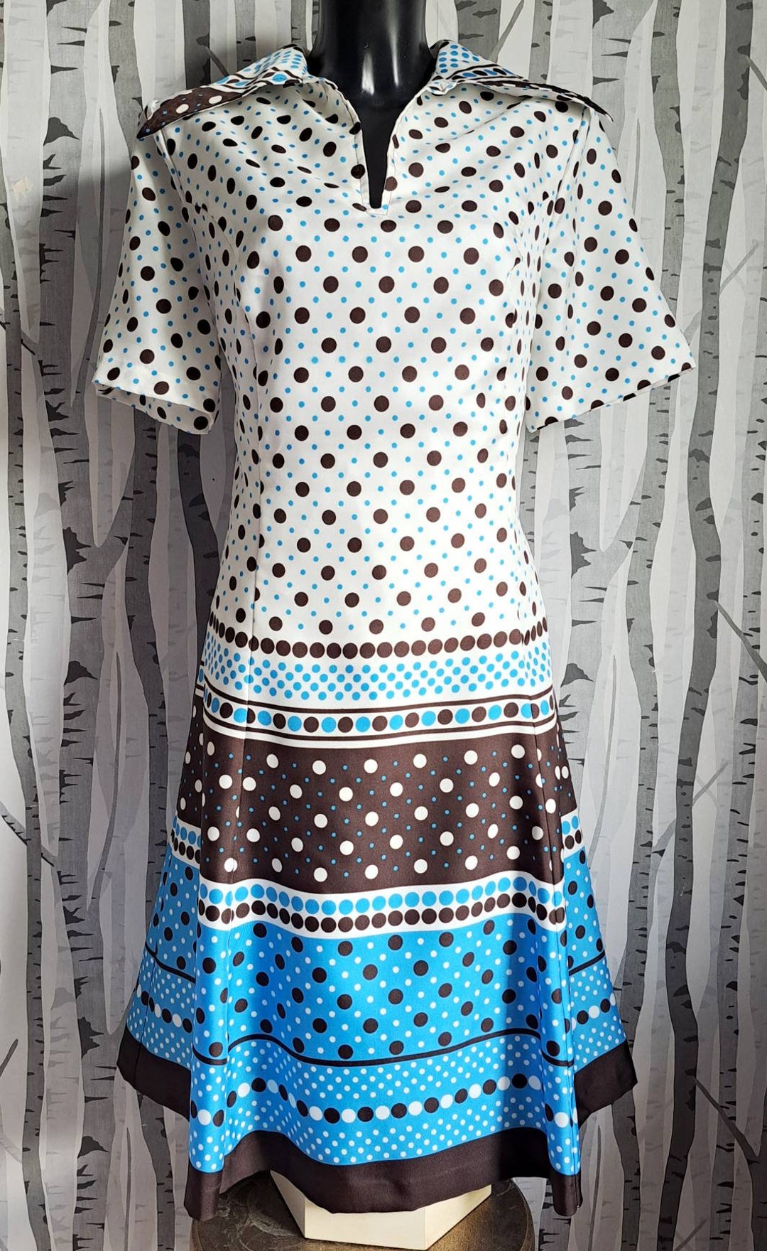 Cool 1970s Mod a Line Dress. Vintage 70s Blue, White and Brown Polka ...