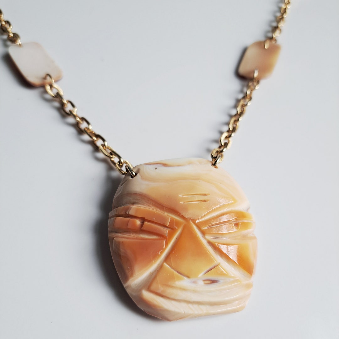 Chunky Unusual 70s Tiki Style Necklace With a Face Shaped Shell Pendant ...