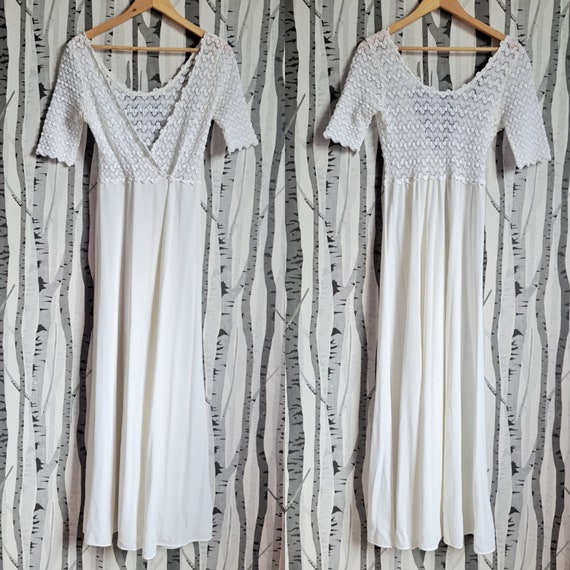 French 1970s white boho negligee robe with short slee… - Gem