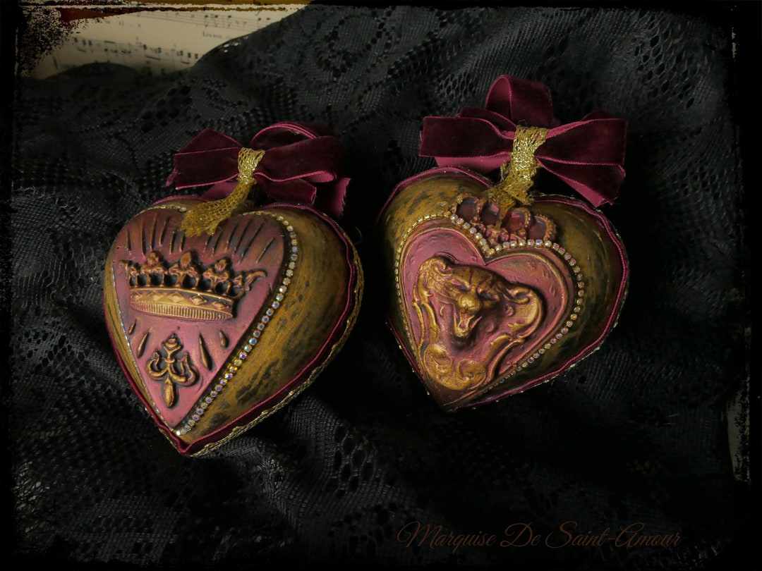 Set of Two Bolts to Hang Core Ex-voto in Gold and Red Colored - Etsy