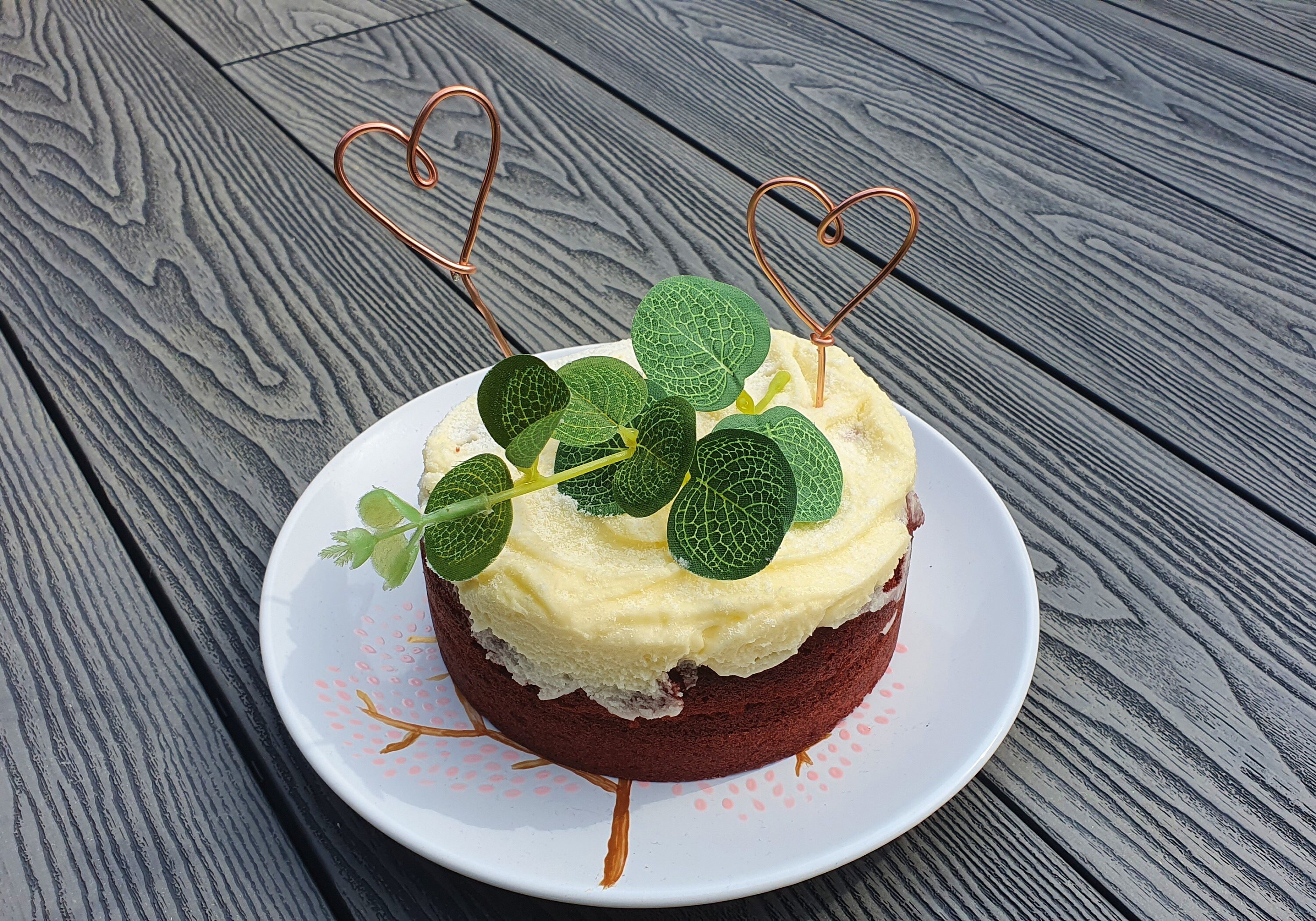 Mini Hearts Wire Toppers for Cupcakes, Valentines, Reusable Custom Cake ...