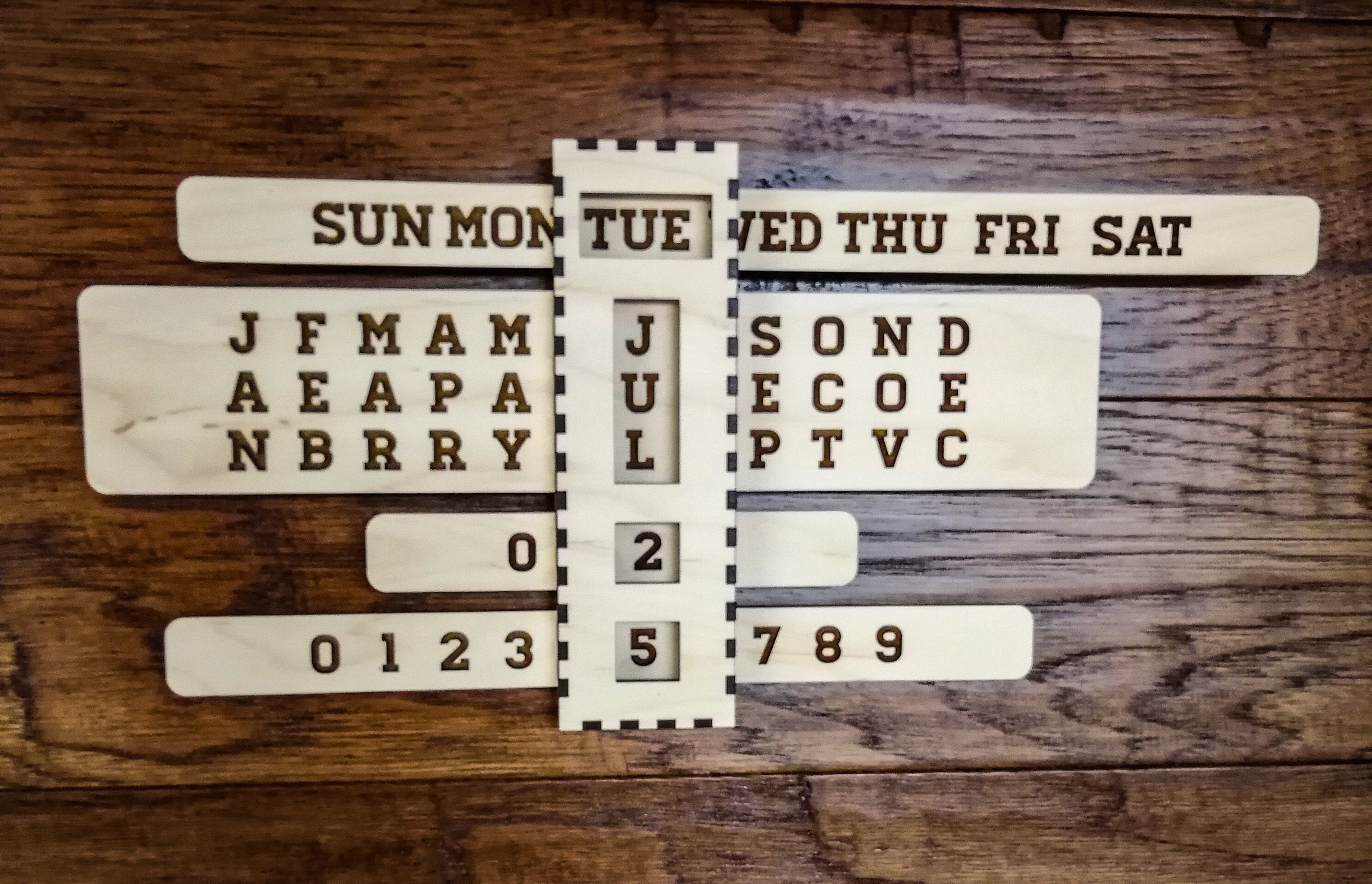 Push and Pull Calendar SVG + Ai Laser Cut Files--TÉLÉCHARGEMENT ...