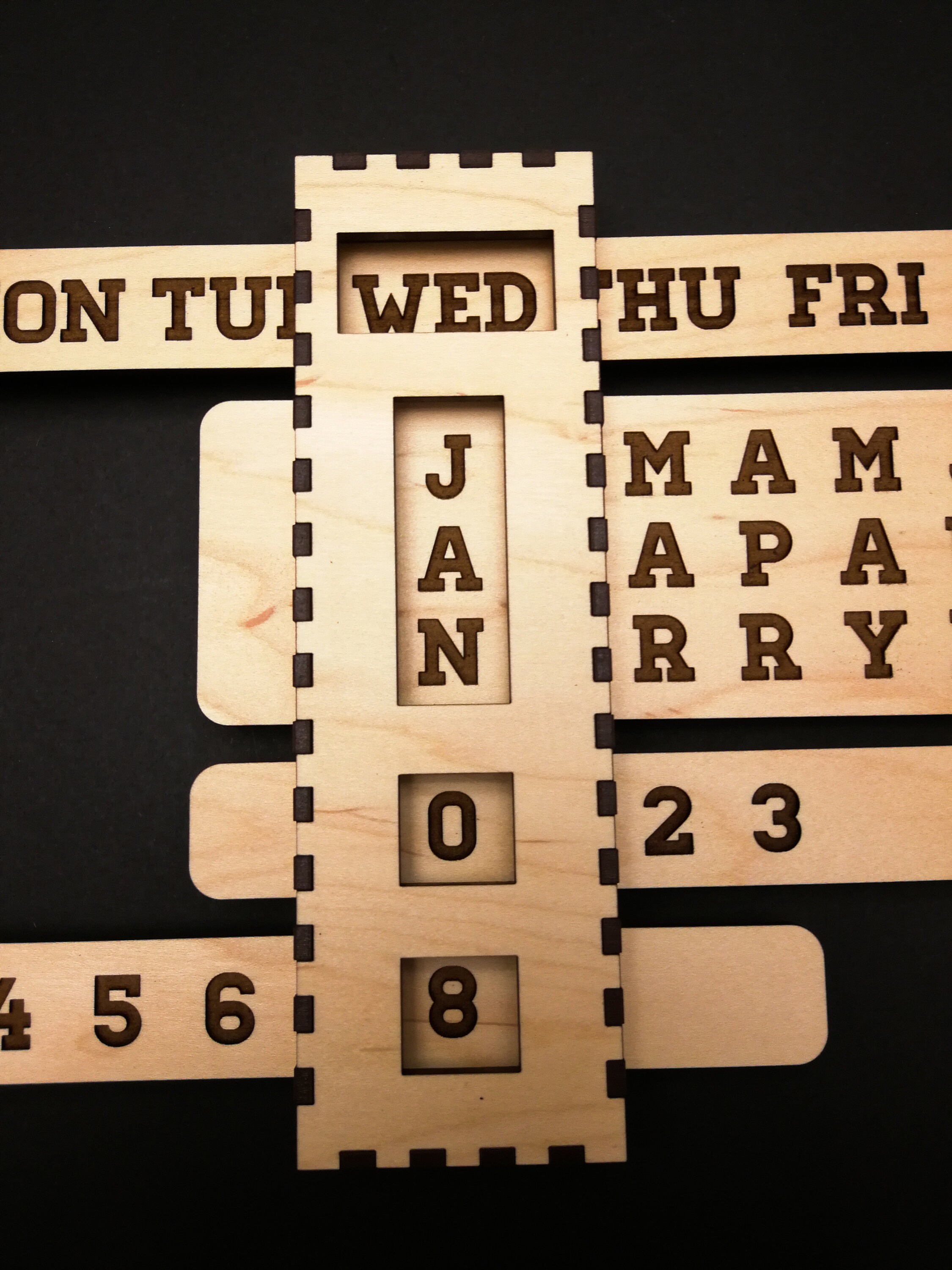 Push and Pull Calendar SVG + Ai Laser Cut Files--TÉLÉCHARGEMENT ...