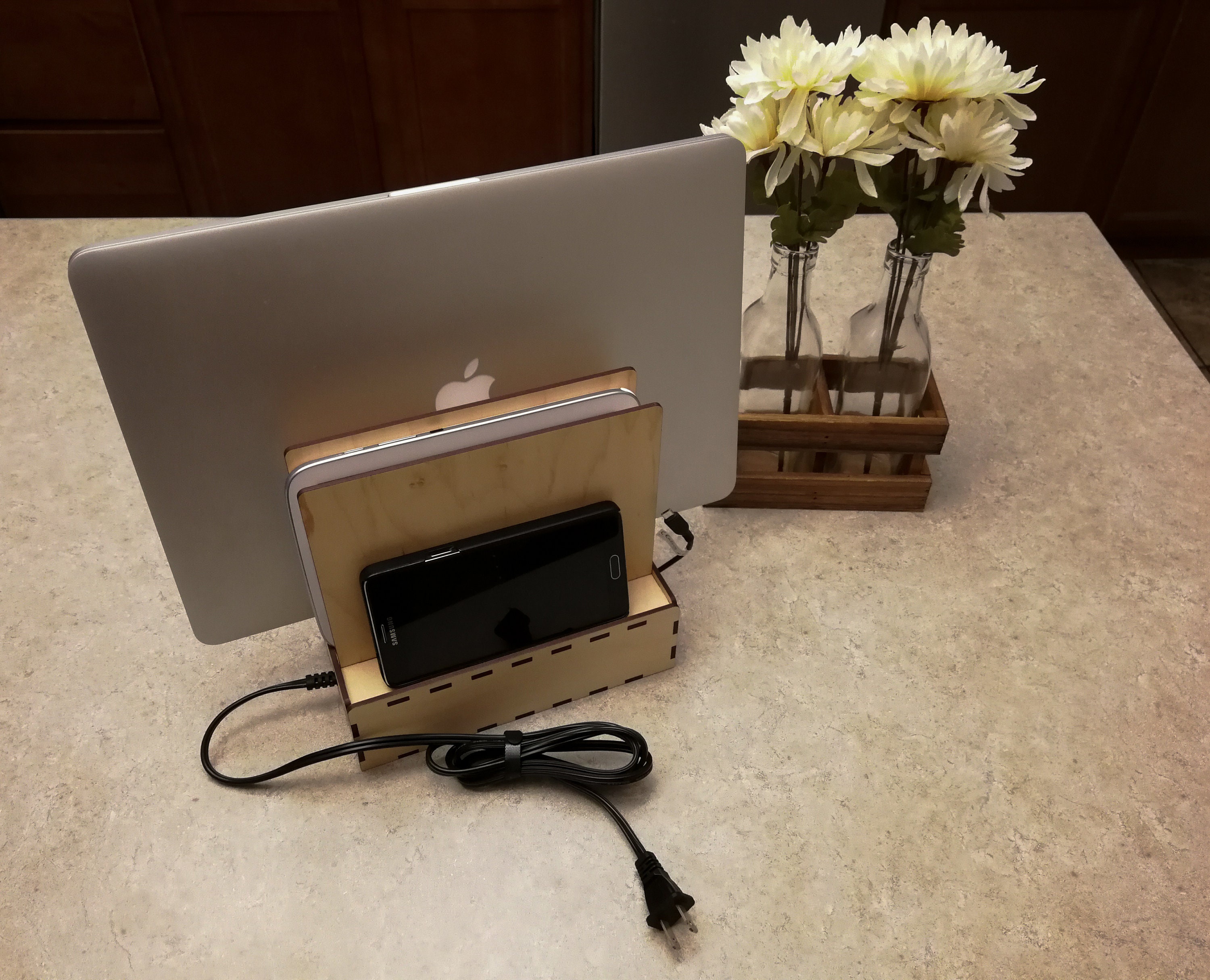 Charging Station SVG + Ai Laser Cut Files -- INSTANT DOWNLOAD - Etsy Canada