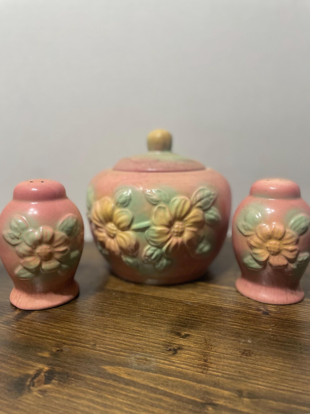 Vintage Hull Pottery Sunglow Pattern 1950s Grease Jar and Matching Salt ...