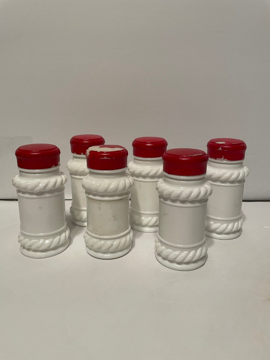 Set of 8 Vintage White Milk Glass Rope Scroll Screw Top Shaker 3 1/2 ...