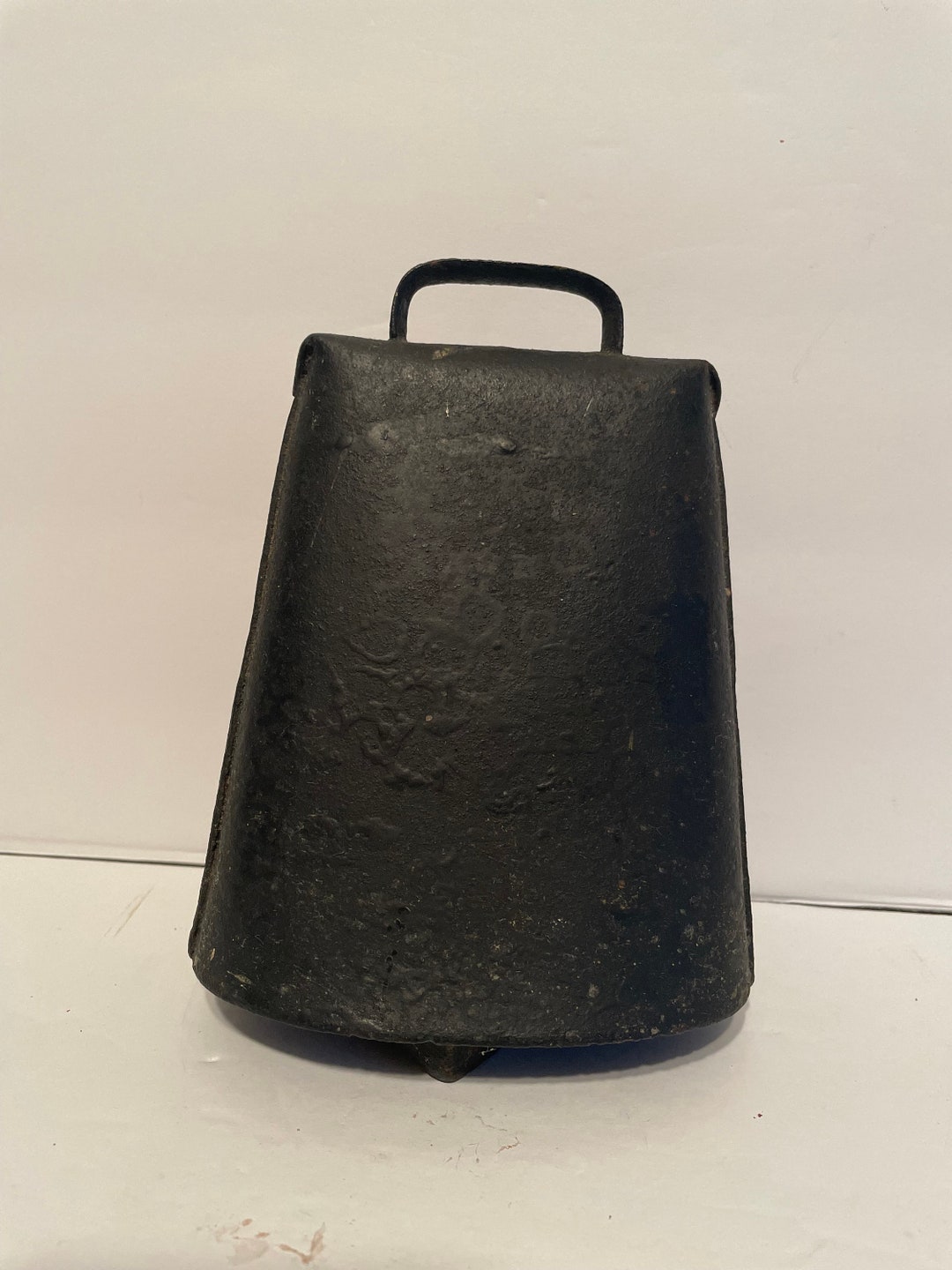 Very Old Handmade Forged Iron Cow Bell Large Antique Primitive Cowbell ...