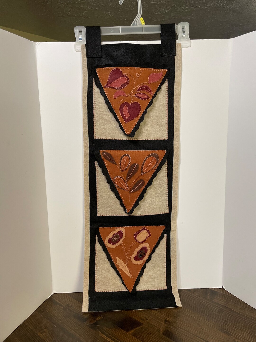 Handmade Felt Seed Pocket Hanger, Felt Three Pocket Holder, Seed ...