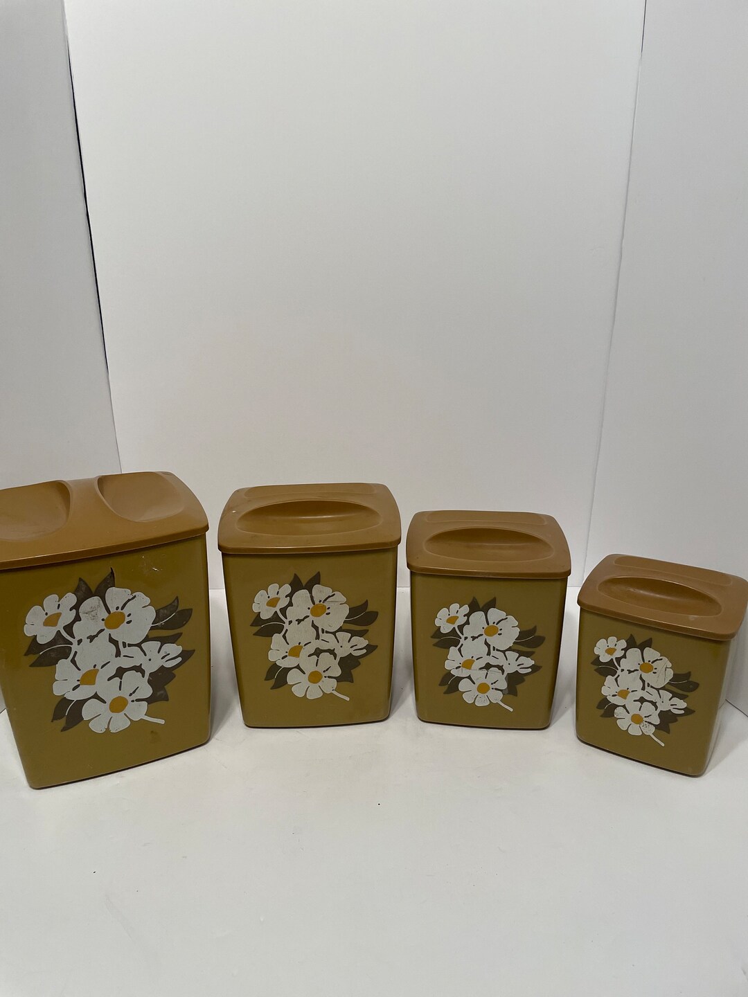 MCM Vintage Green Canister Set of 4 Nesting Canisters With White ...