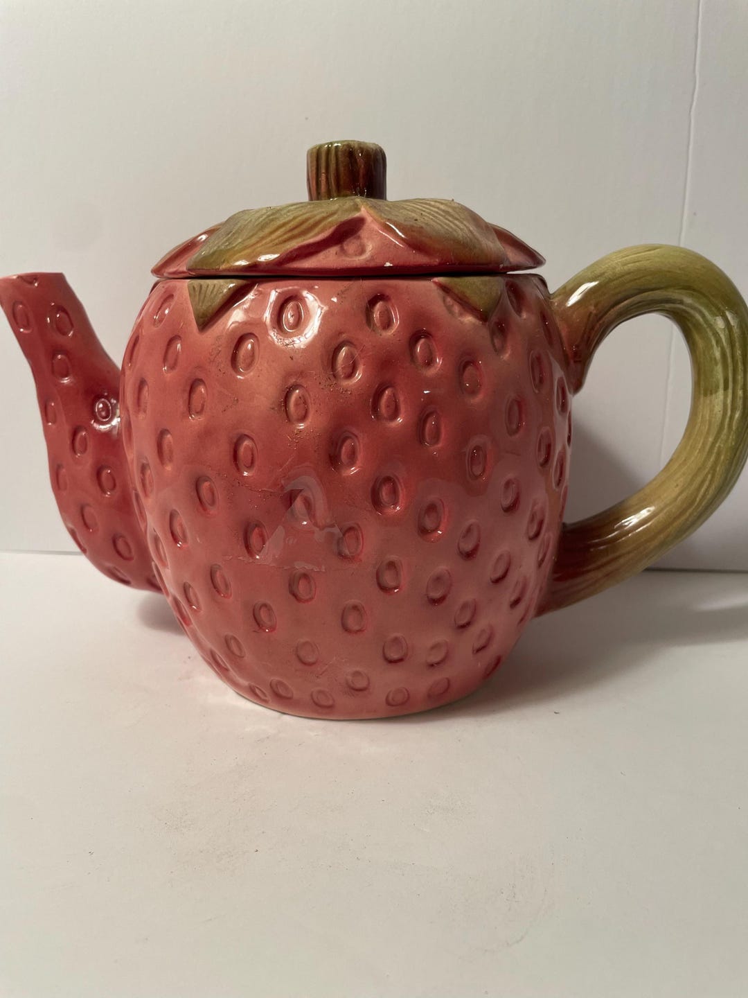 Vintage Ceramic Strawberry Shaped Collectors Teapot With Vine Handle ...