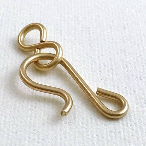 Vintaj Antiqued Brass Ox Large Hook and Eye Clasp Set Figure - Etsy