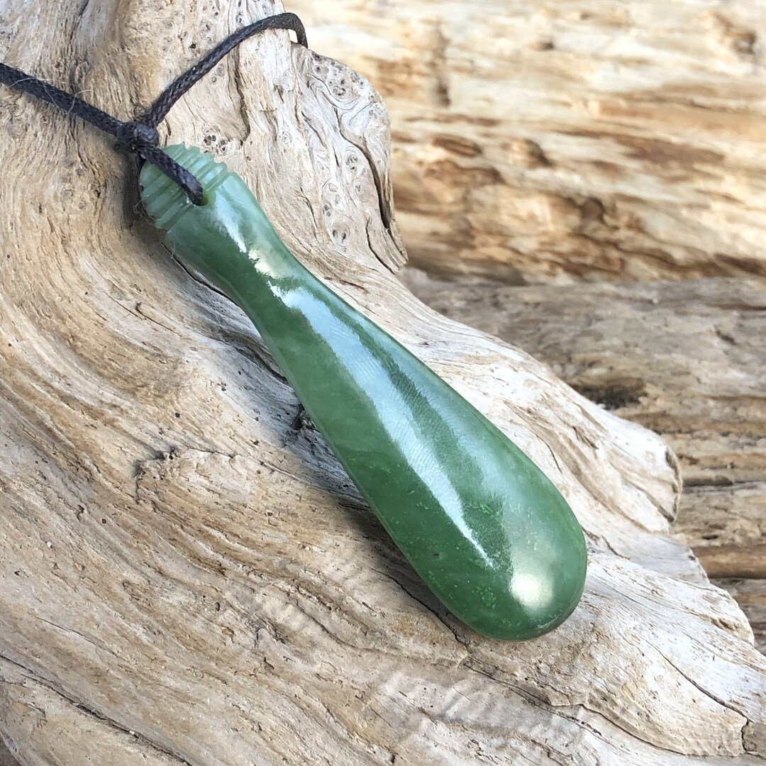 Mere Patu War Club Pendant / Necklace in Canadian Nephrite Jade 80mm ...
