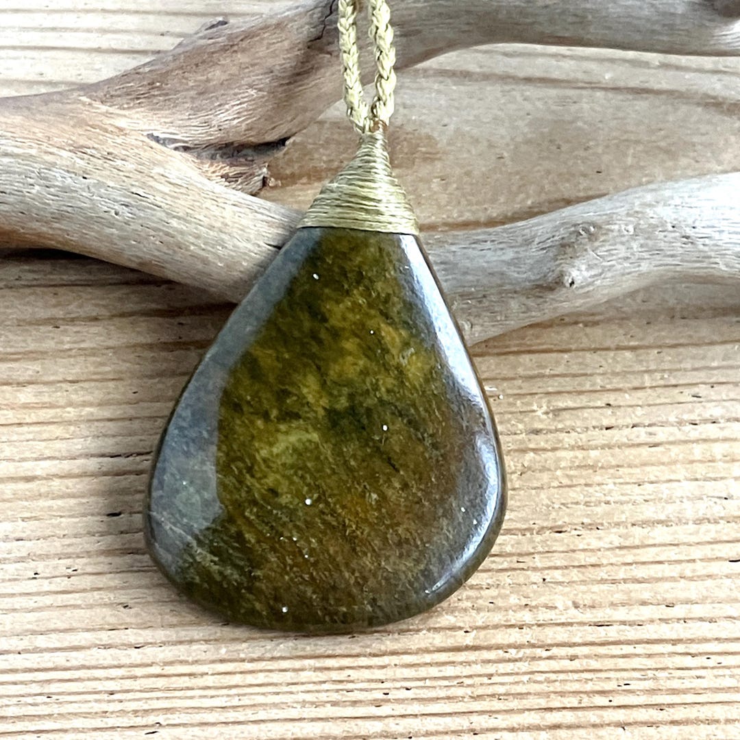 New Zealand Pounamu Greenstone Drop Pendant Necklace 59 Mm (POU6216P ...