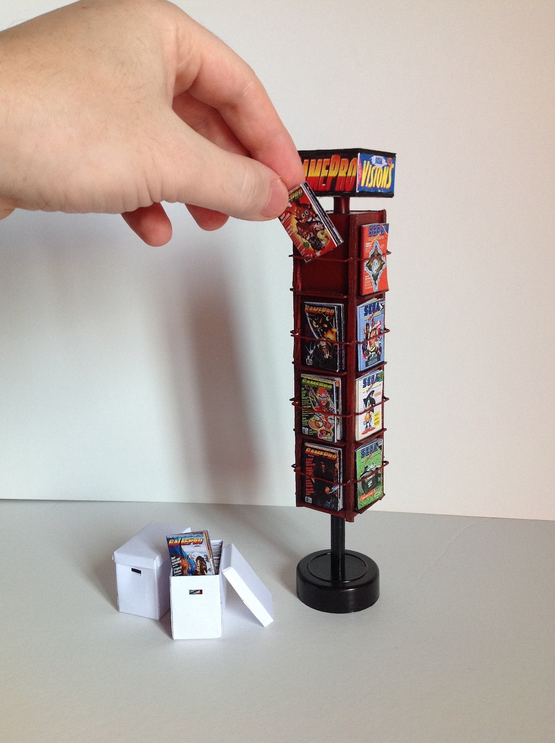 1/10 Comic Book Rack, Dollhouse, Miniature Comic Books, Magazine Spin ...