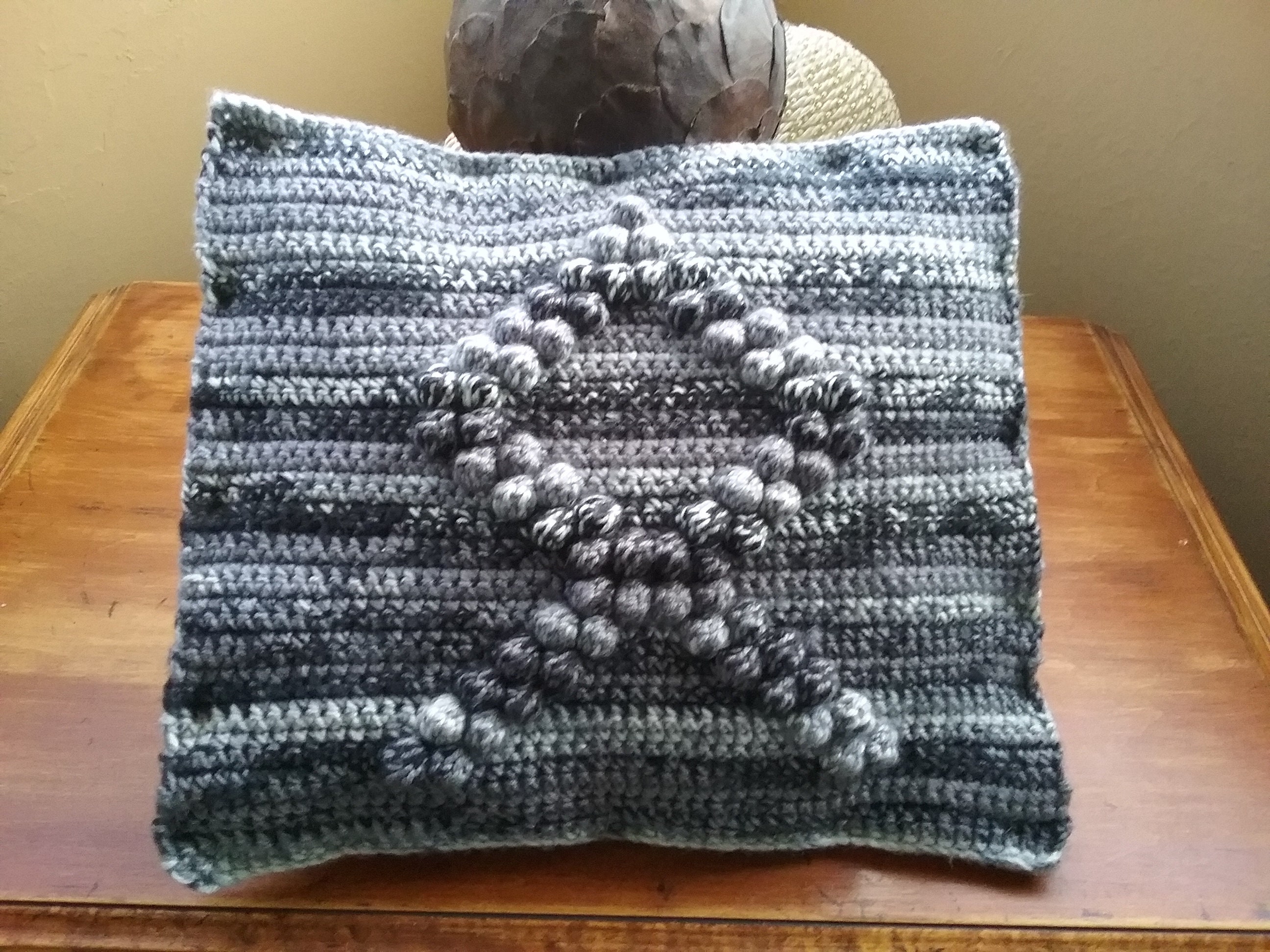 CROCHET PATTERN: Runes Pillow OTHALA Rune of Inheritance Wealth Family ...