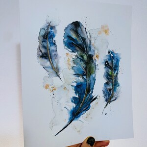 Deep Blue Watercolour Feather Print, Royal Blue and Gold Feather Artwork Decor, Painting of ...