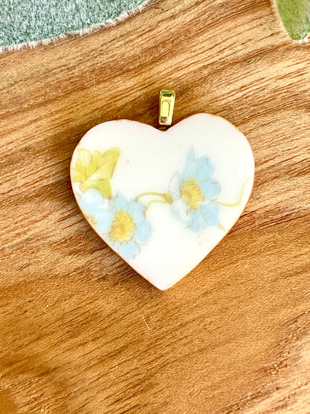 FORGET ME NOT Repurposed Ceramic Ceramic Pendant Recycled Plate Vintage ...