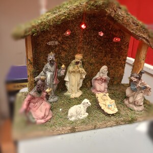 Handmade Wooden Christmas Nativity Scene Stable Manger With Figures ...