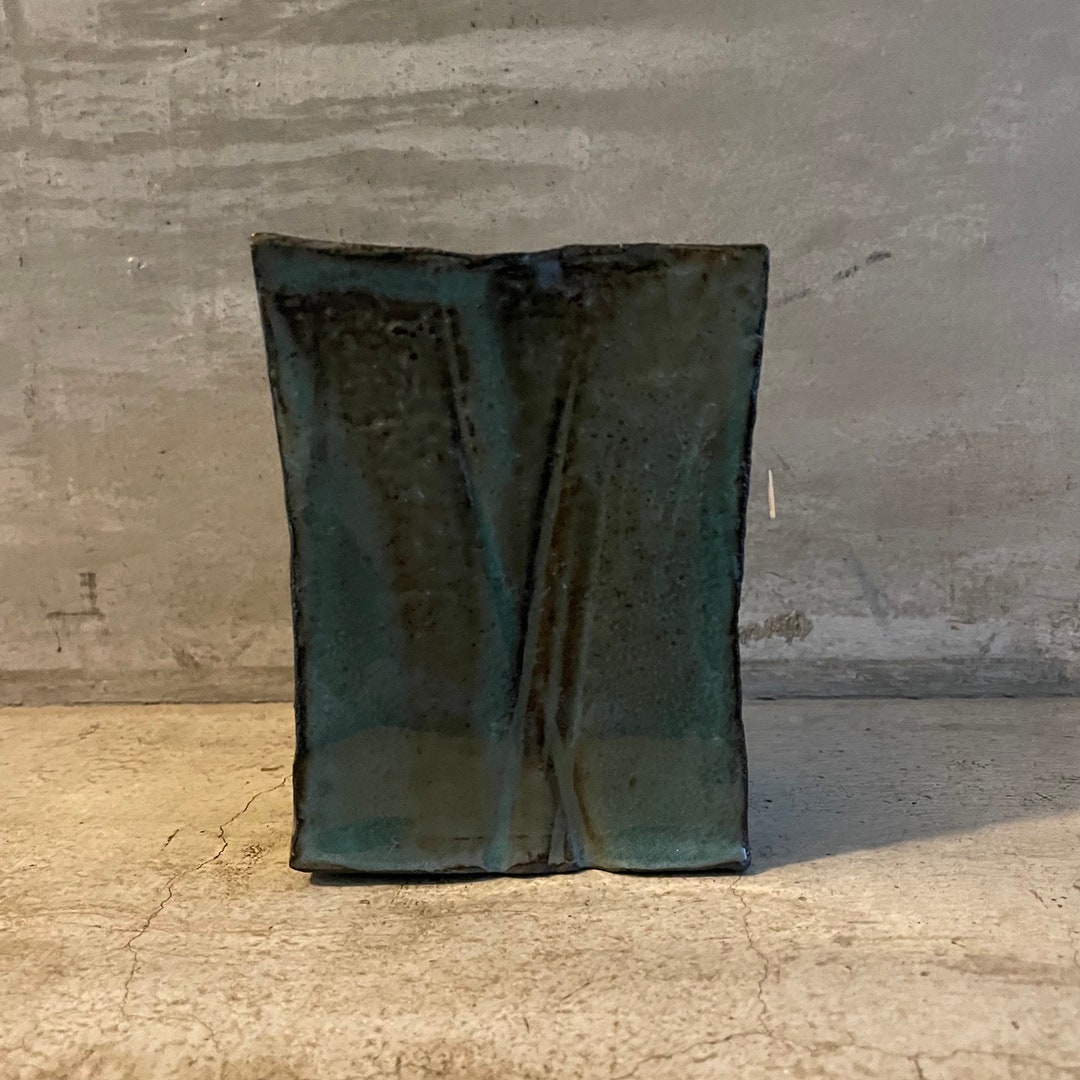 Japanese Vase in Copper Green - Etsy
