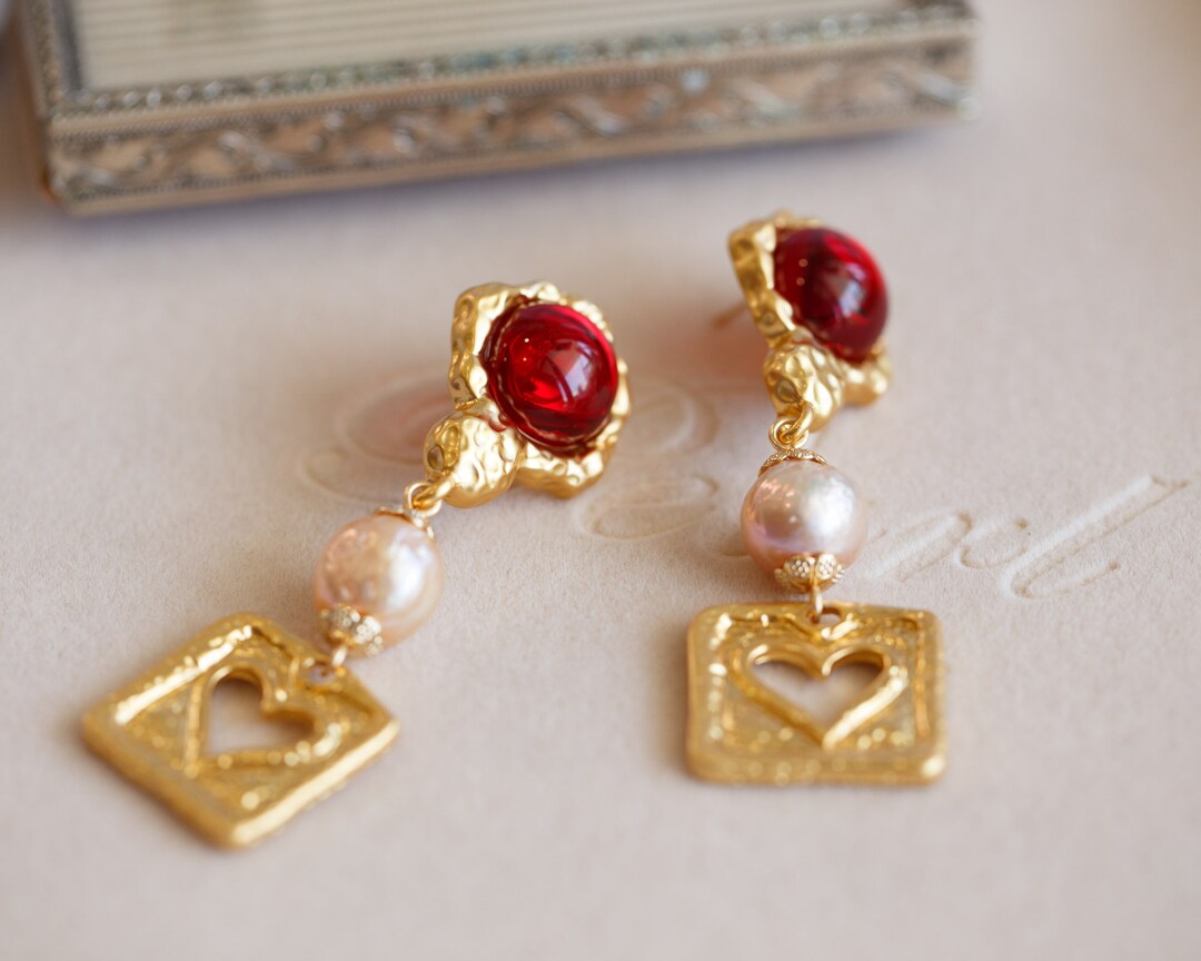 Aileen Medieval Style Pearl Earrings - Etsy