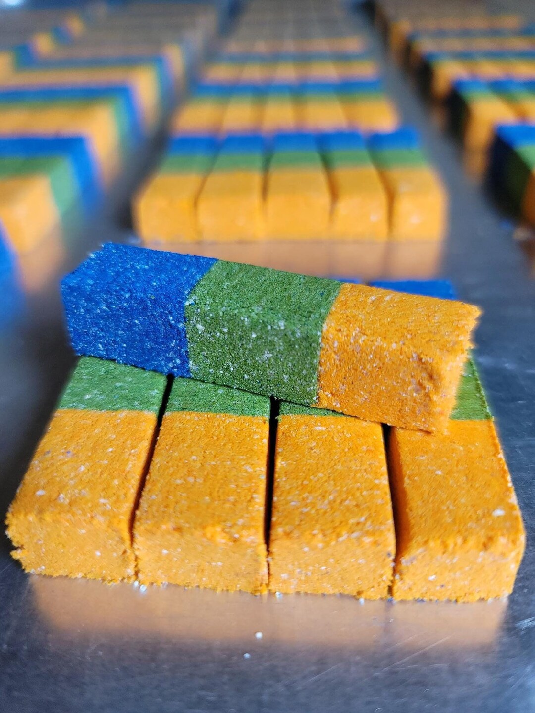 100 Bath Bomb Embed Bars -- Emerald City - Etsy