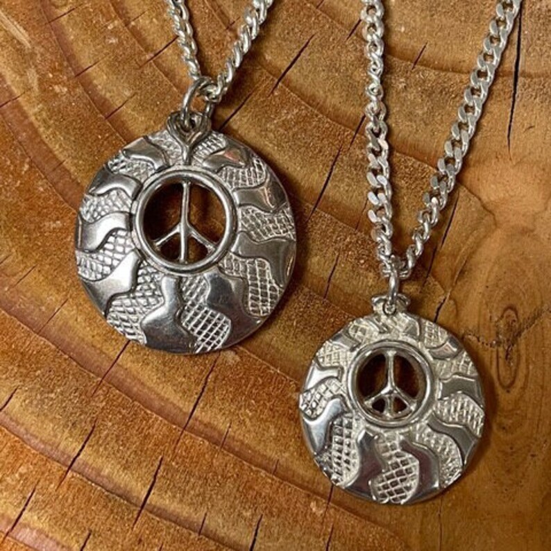 Express Your Peace Sterling Silver Peace Symbol Pendant Medallion ...