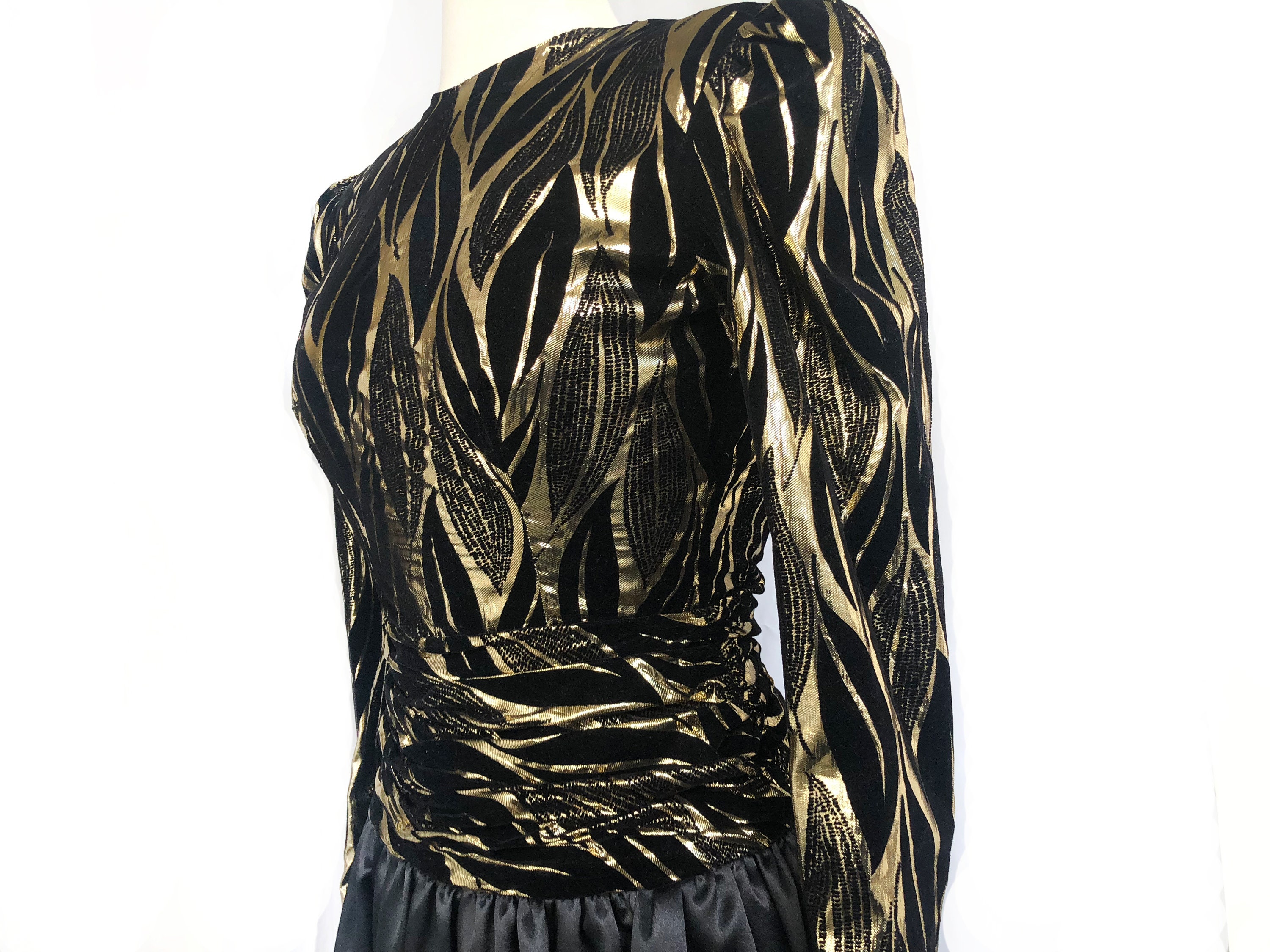 Vintage Halston III Gold Lamé Black Velvet Leaf Print With - Etsy