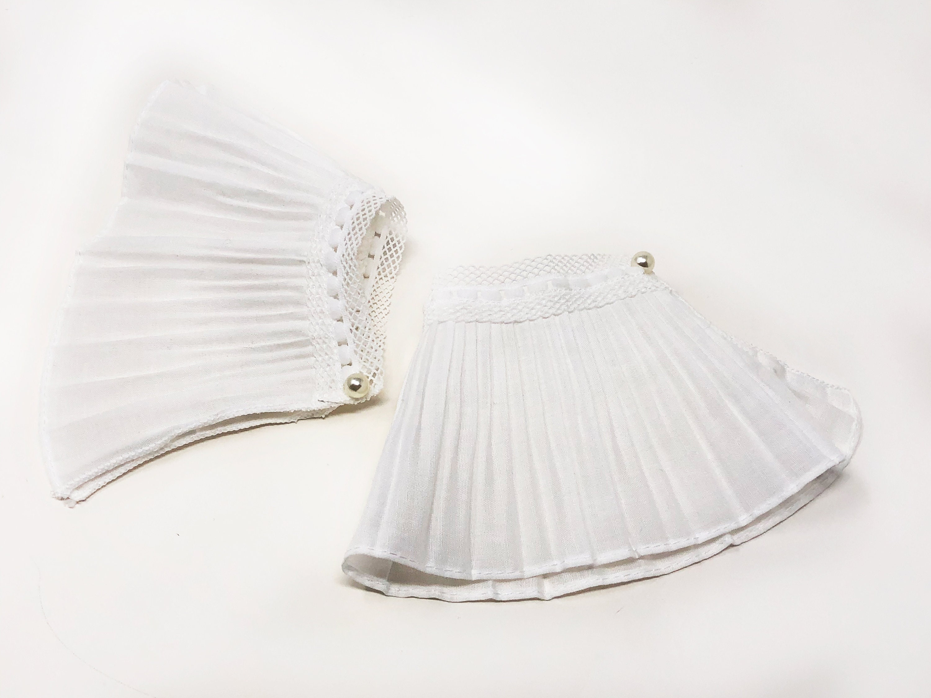 White Pleated Cuffs or Collar, Adjustable With Button Closure - Etsy