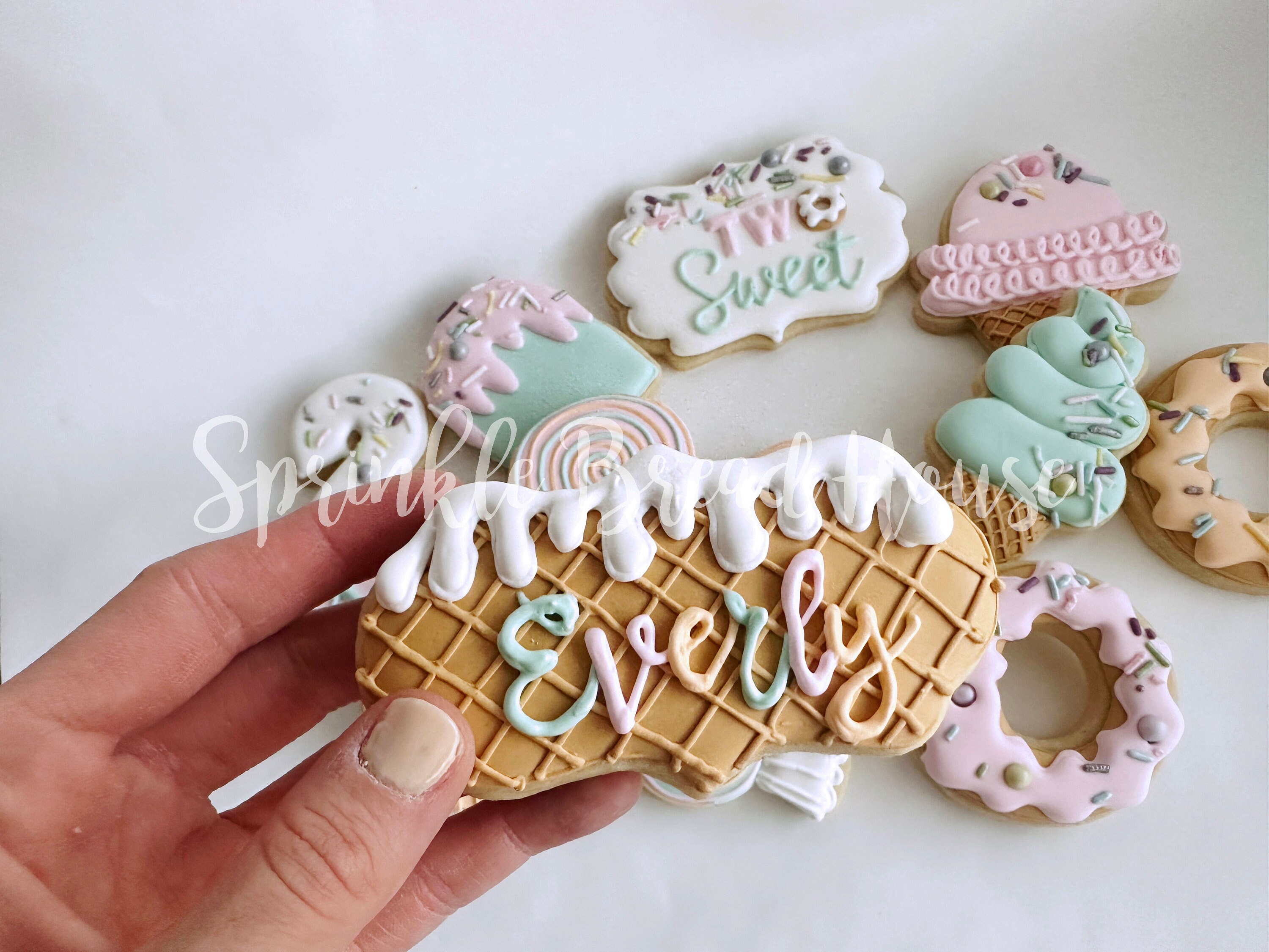 Two Sweet Cookies - Two Sweet Birthday Party Favors - Too Sweet Party ...