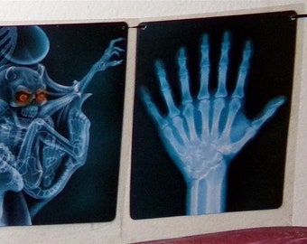 Alien Autopsy - Etsy