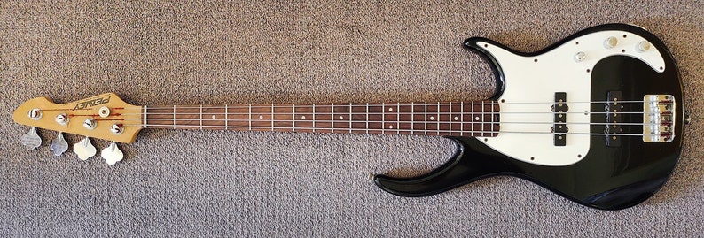 Peavey International Series Milestone III Bass Guitar - Etsy
