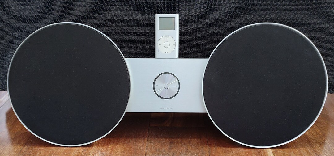 Bang and Olufsen Beosound 8-ipod Dock Speakers Ipod Mini & Bluetooth ...