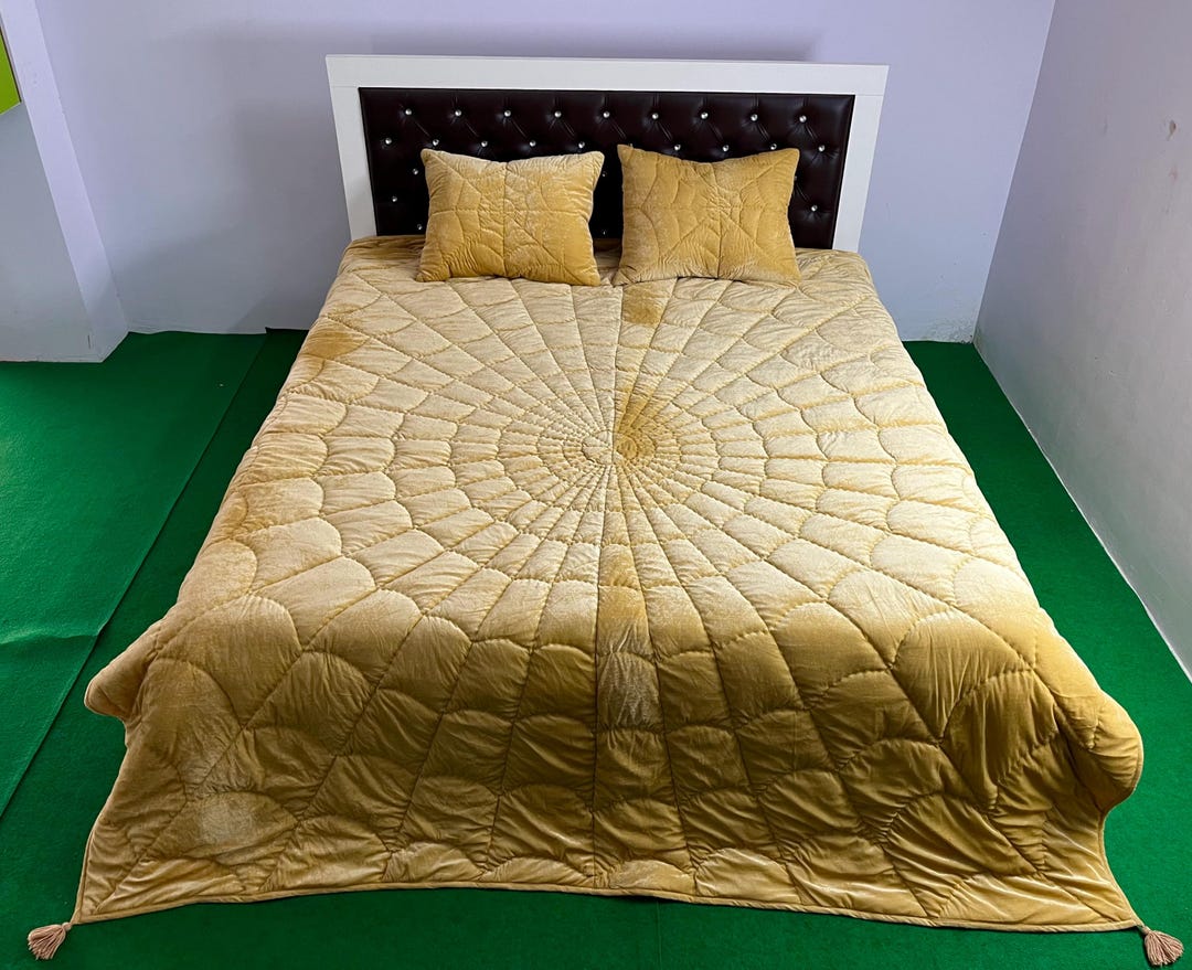 Gold Velvet Spider Quilt King Velvet Blanket Gold Velvet Comforter ...