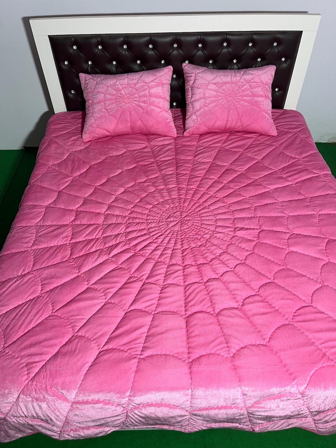 Hand Stitched Baby Pink Velvet Quilt: Cozy Bedding Set Blankets Mother ...