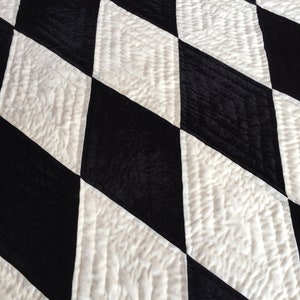 Black & White Velvet Quilt: Diamond Pattern Handmade Comforter - Etsy