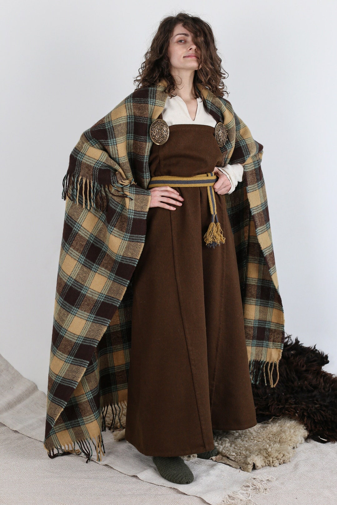 BARBARIC WOOLEN CLOAK Different Colors, Viking Cape, Medieval Cloak ...