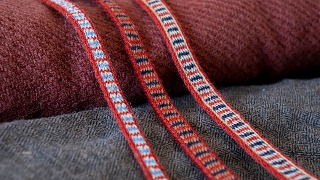 LADOGA TABLETWOVEN TRIM / Viking Age Tablet Weaving Belt, Card Woven ...