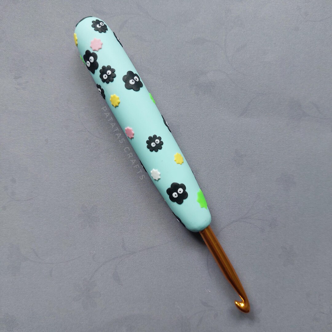 Crochet Hook - Soot Sprite Susuwatari Anime Crochet Hook - Etsy