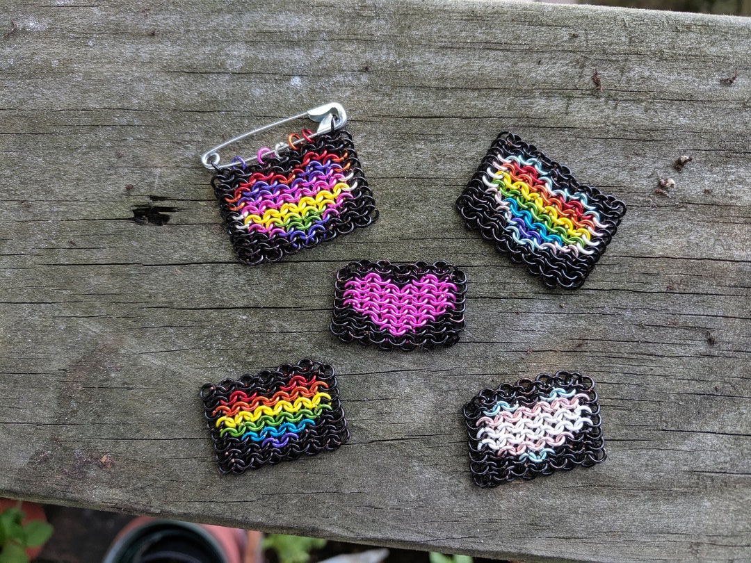 Heart Pins - Etsy