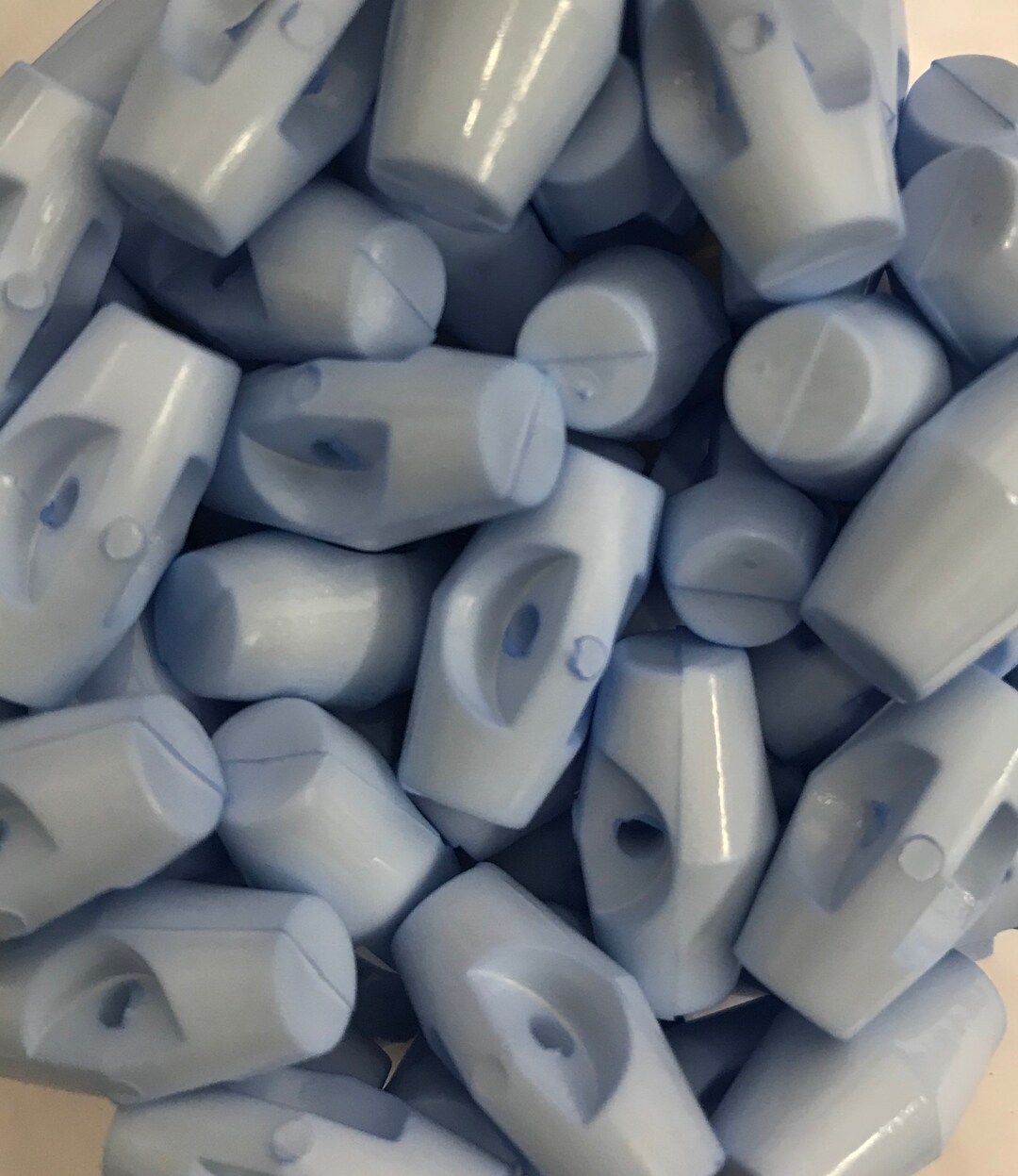 Poppy's Buttons - Baby Toggles 20mm (3/4") Pack of 10 Baby Blue - Etsy UK