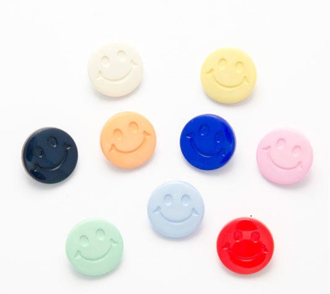 Smiley Face Buttons Size 15mm Pack of 10 Choose Your Colour | Etsy