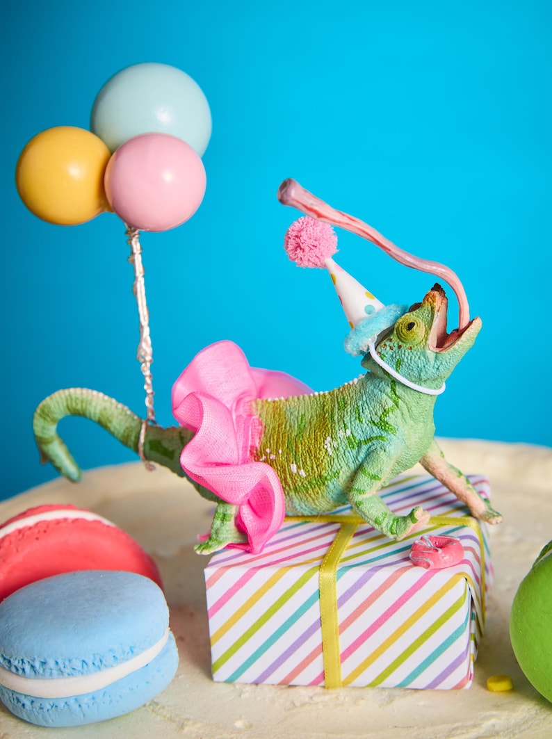 Chameleon Party Animal Cake Topper: Creep Slither Crawl Lizard Themed ...